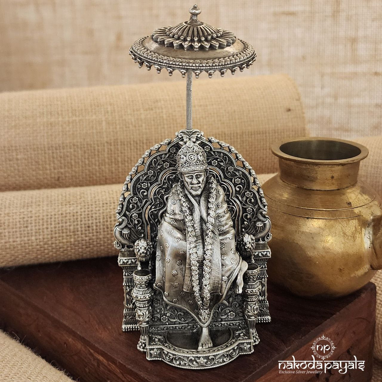 Saibaba Idol (Aa1338) – Nakoda Payals