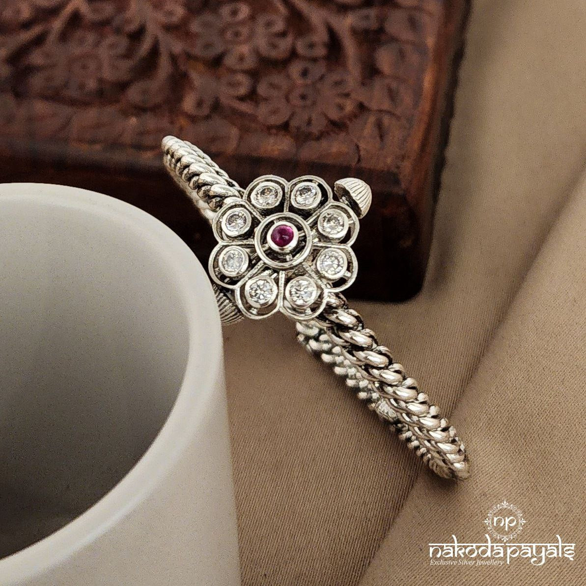 Red Flower Openable Single Kada 2.4 (K4644) – Nakoda Payals