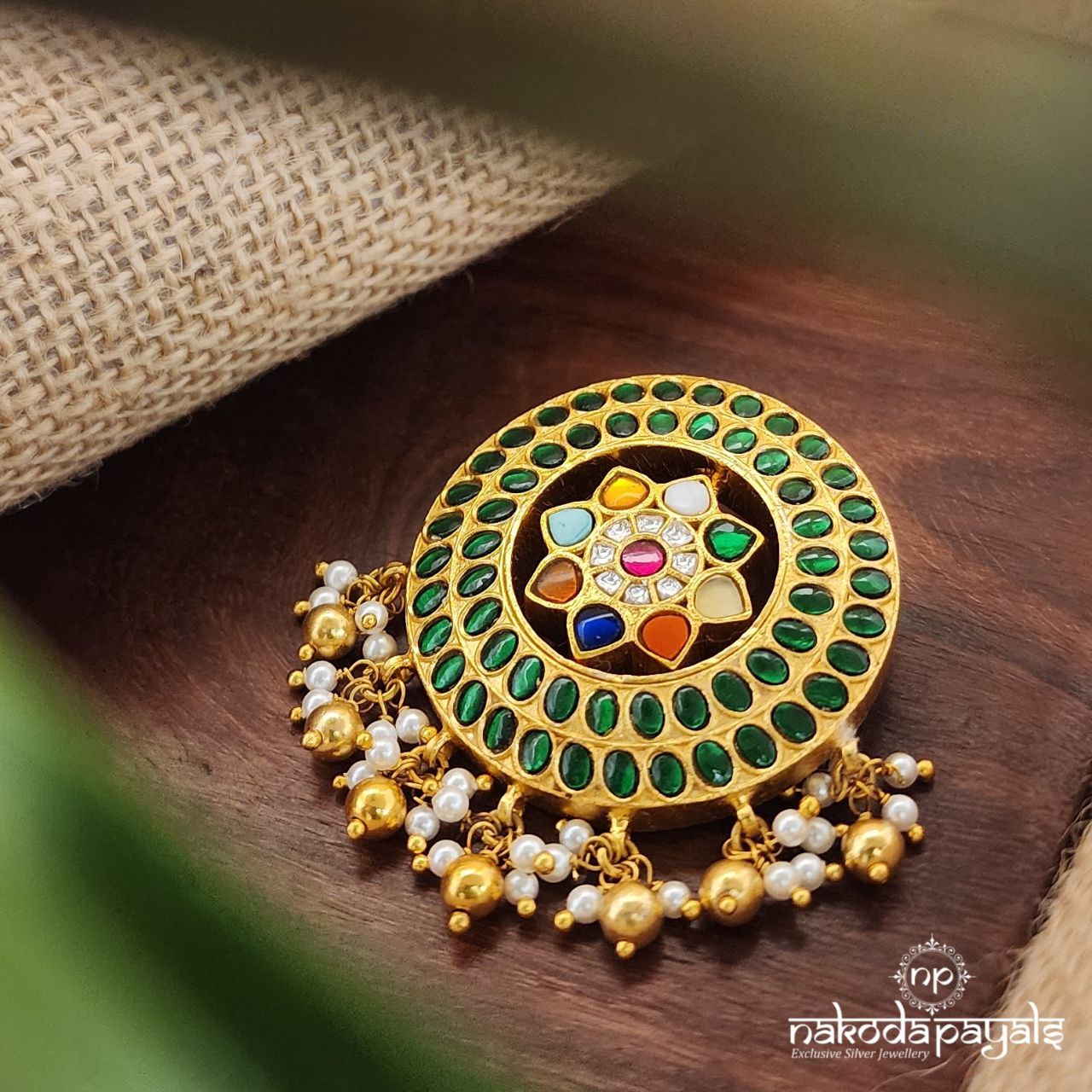 Reversible Flower Green Kundan Pendant (Gp1762) – Nakoda Payals