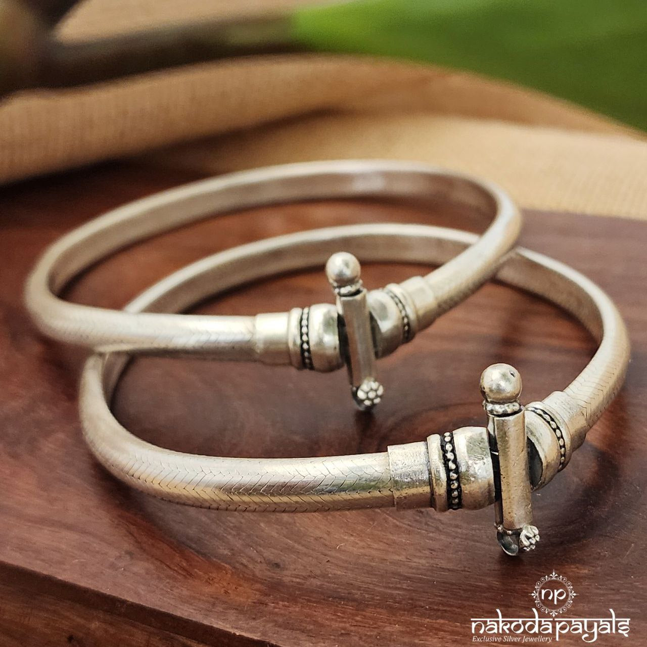 Hyderabadi Half Round Anklets 11 inch (A5816) – Nakoda Payals