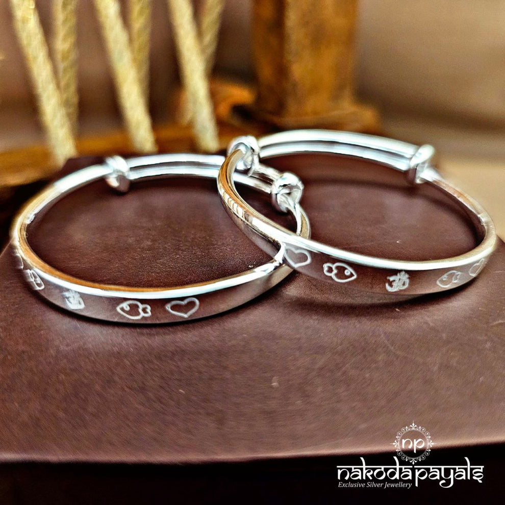 Plain Designed Kada Pair (Ka9454) – Nakoda Payals