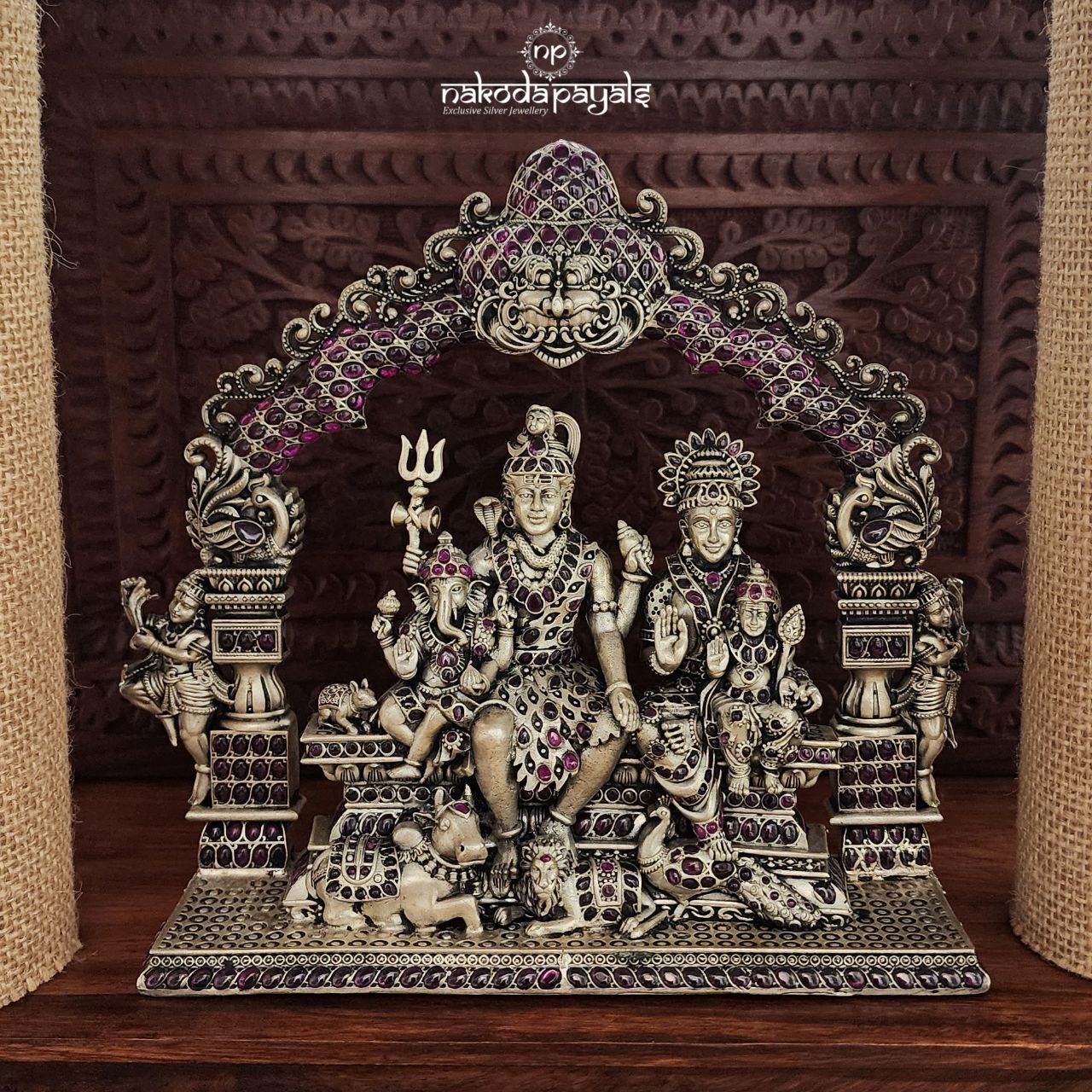 Shiva Parivaar Kemp Idol (Aa1974) – Nakoda Payals
