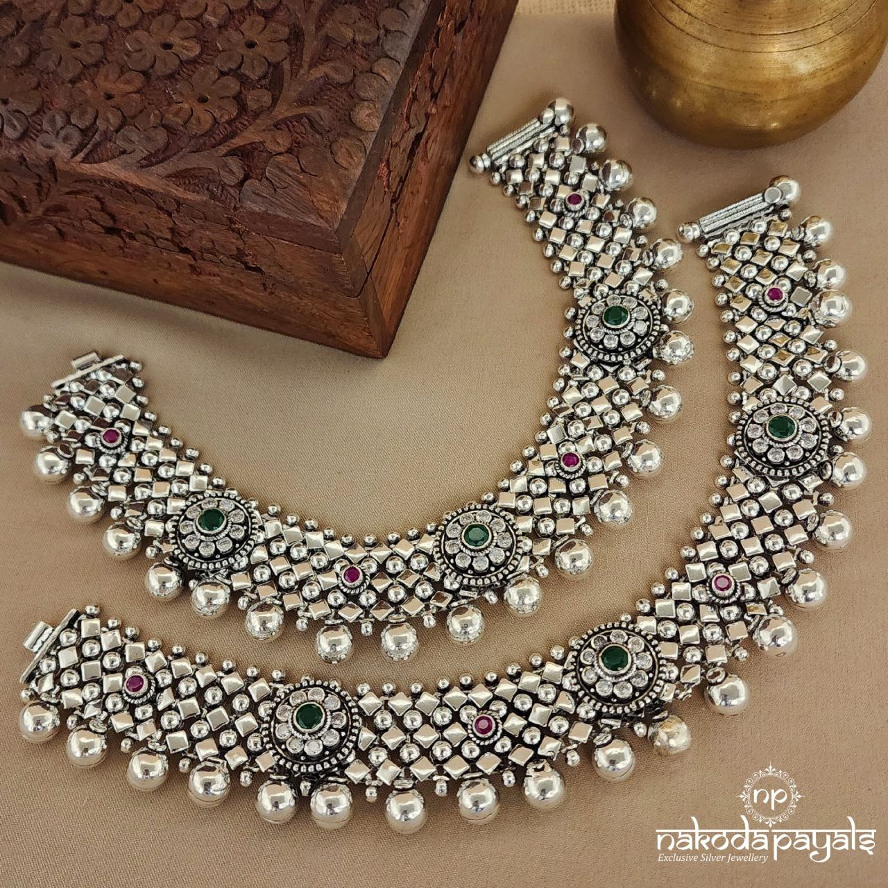 Green Cubical Ball Drop Anklets (A6055) – Nakoda Payals